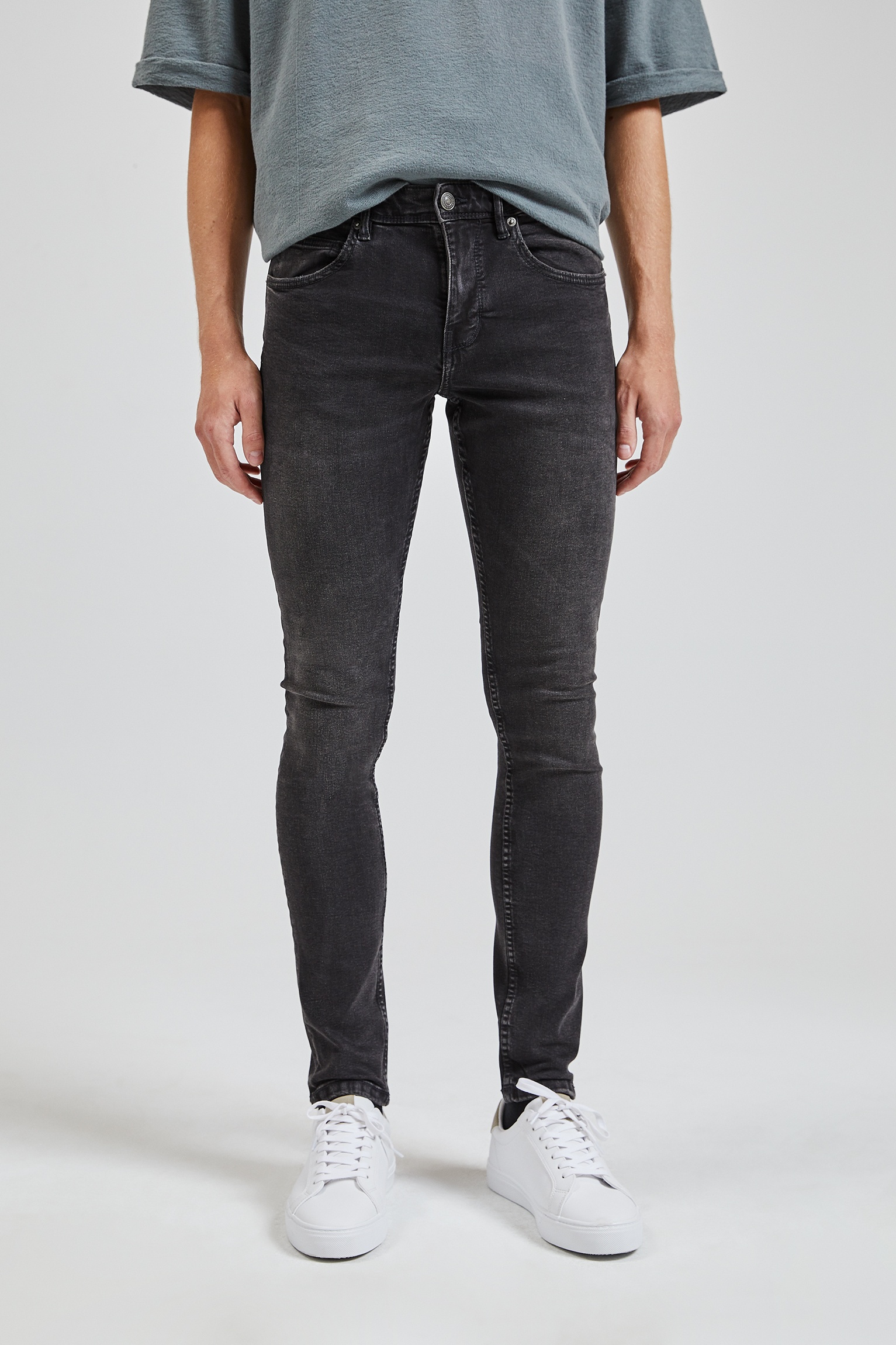 Venta > jeans pull and bear hombre > en stock