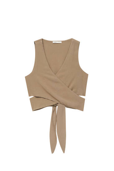 Discover the latest in Women's Tops | Pull&Bear