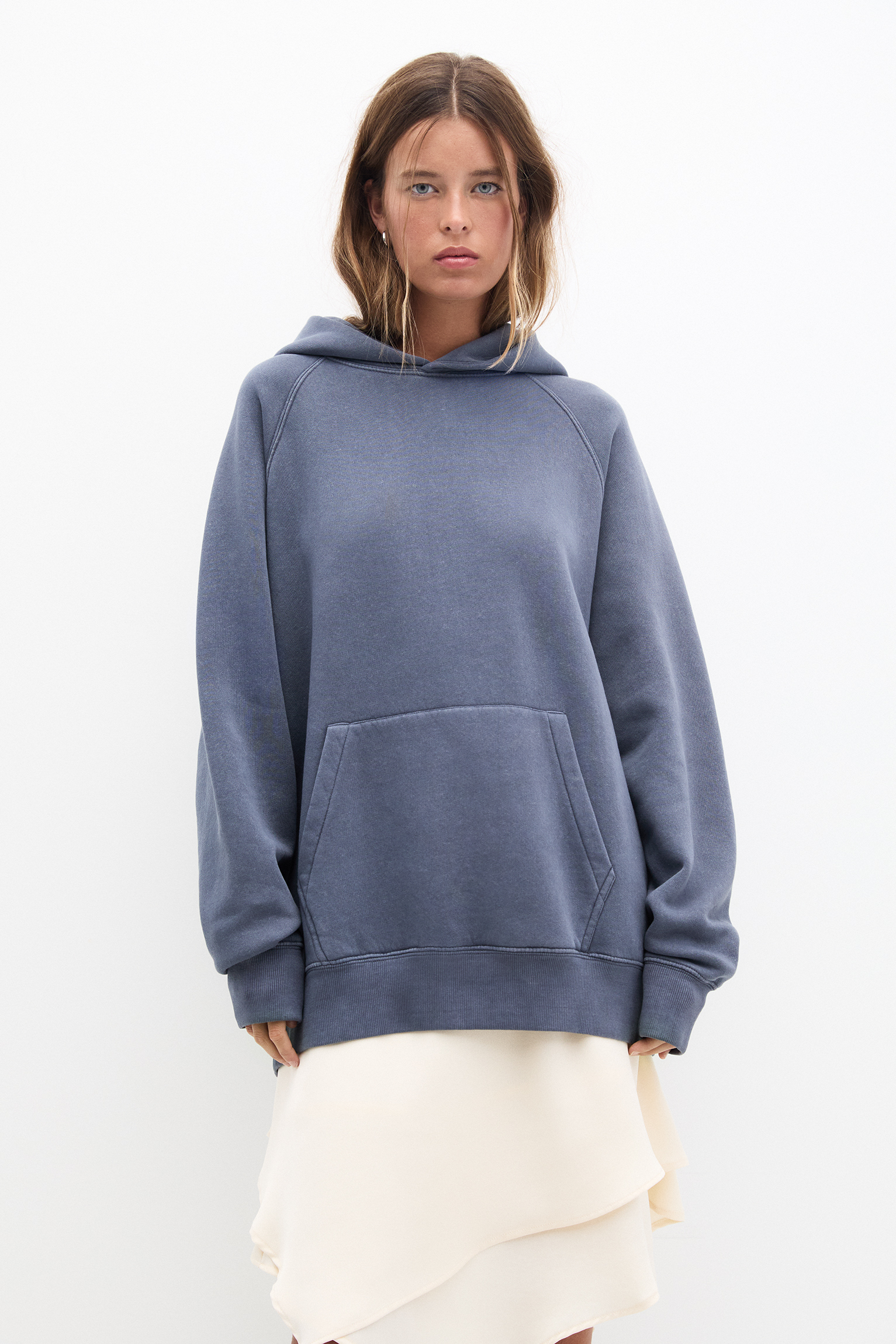 Hoodies - Sweatshirts & hoodies - New collection - Woman - PULL&BEAR ...