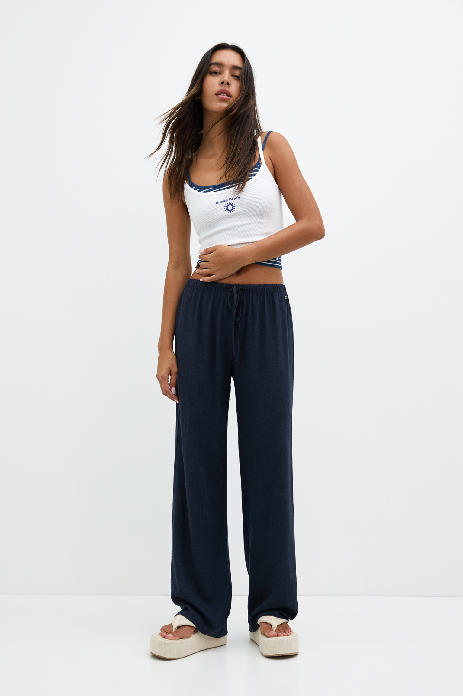 Pantalone - Kolekcija - Žene – PULL&BEAR