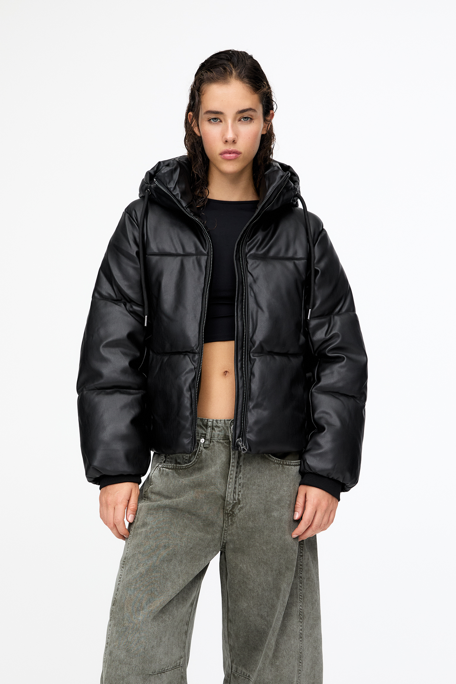 Womens Puffer Jackets and Coats | PULL&BEAR