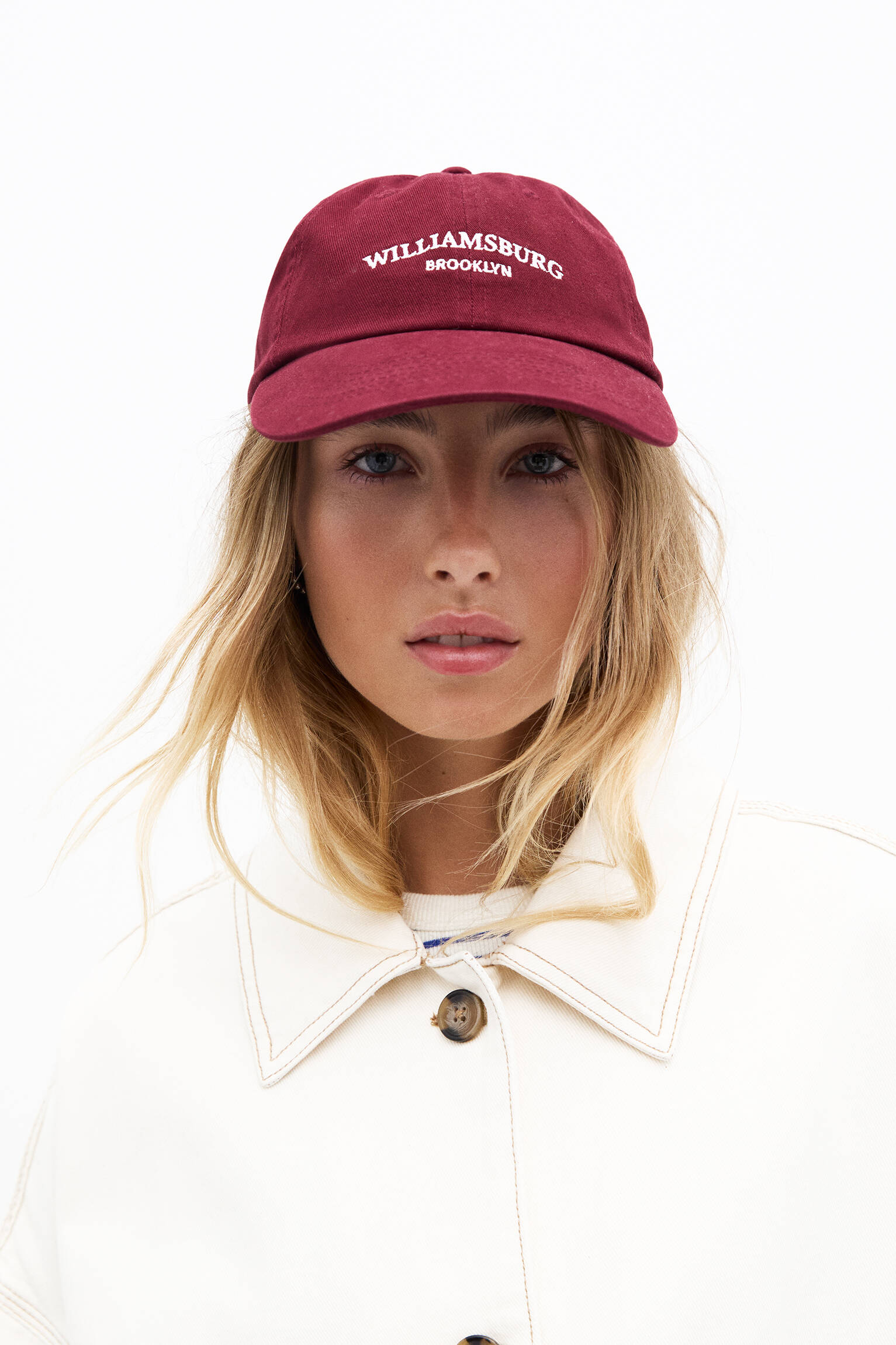 Williamsburg embroidered cap - PULL&BEAR