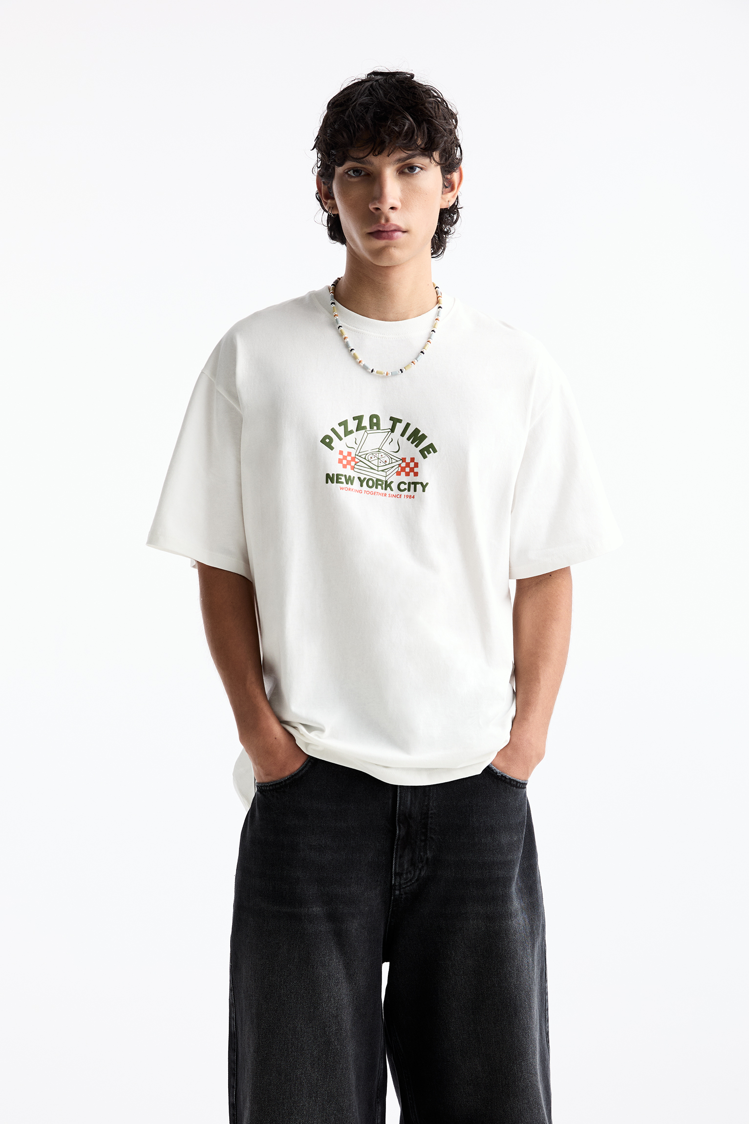 T-shirts - Clothing - Man - PULL&BEAR United Arab Emirates