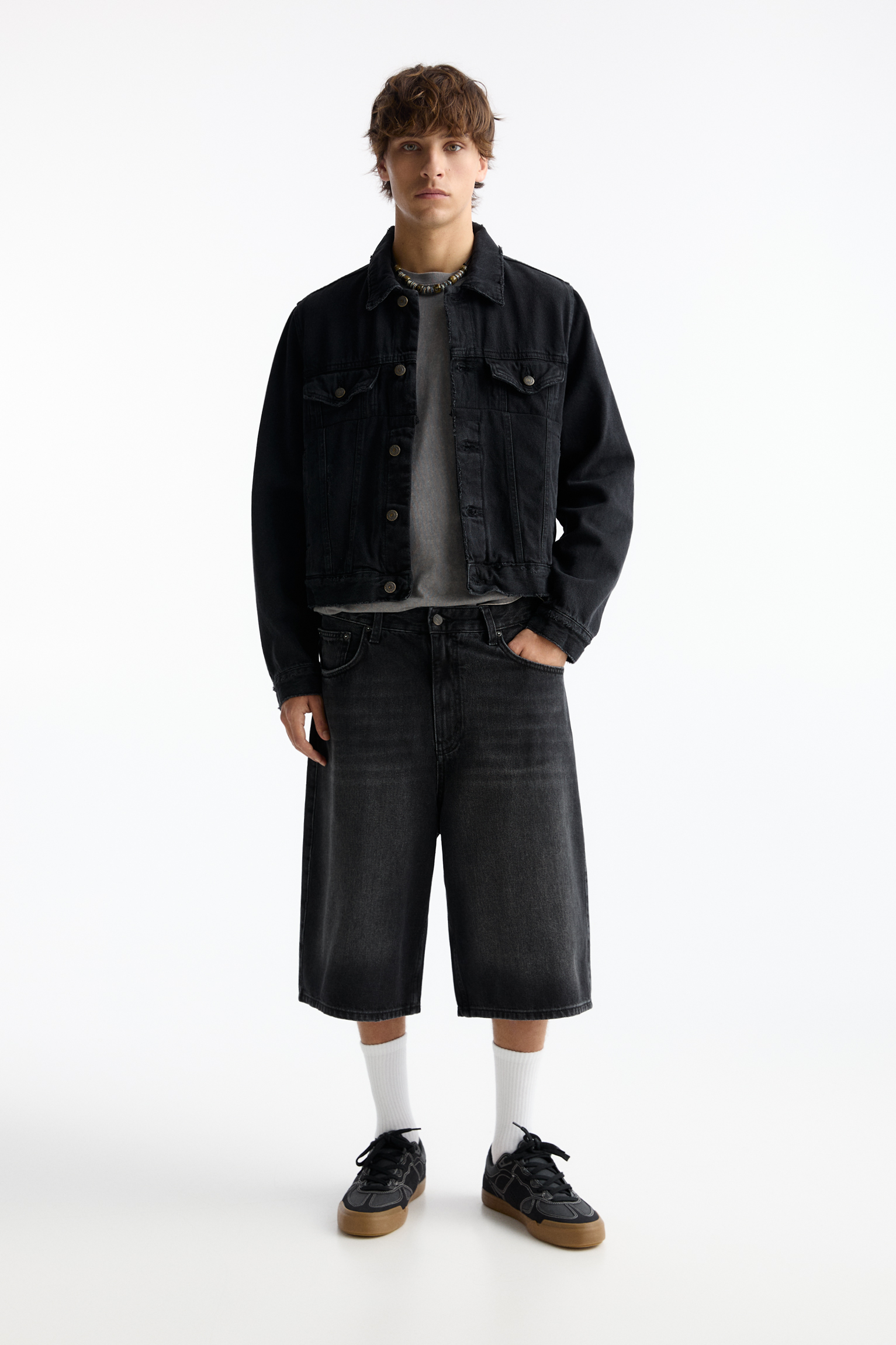 Calções bermuda Baggy para homem | Pull&Bear