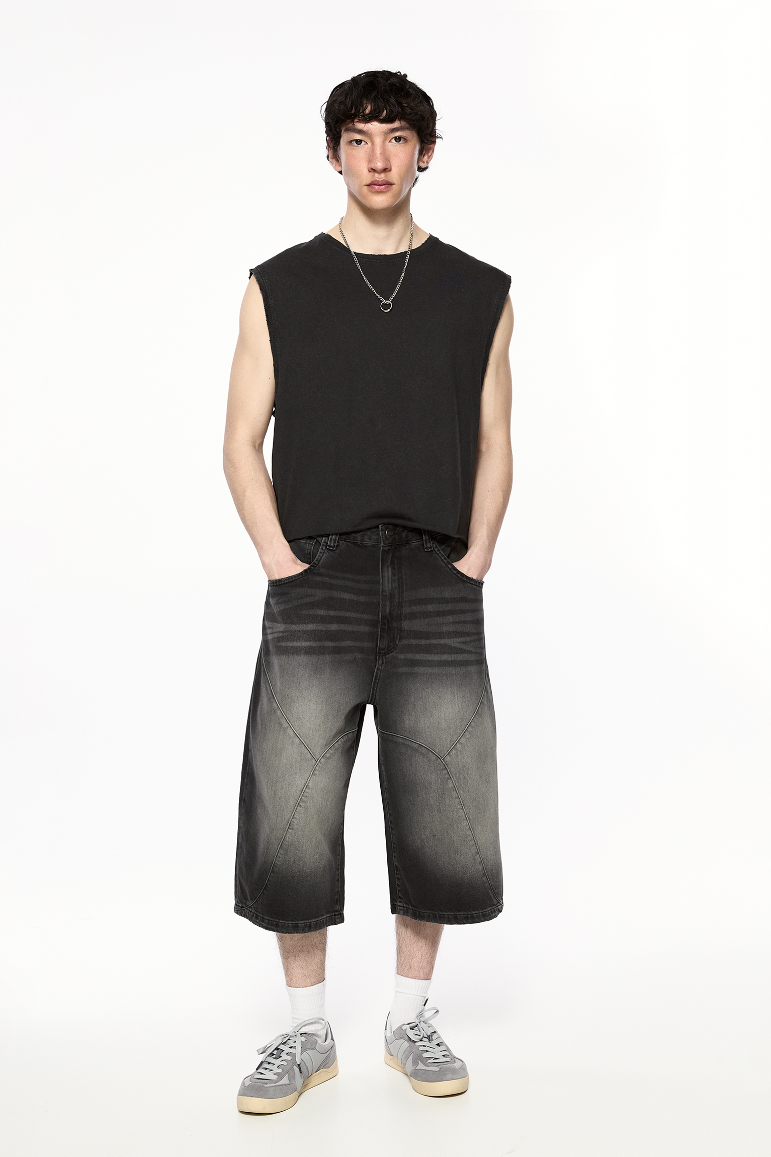 Jorts - Trends - Man - PULL&BEAR Philippines / Repúblika ng Pilipinas