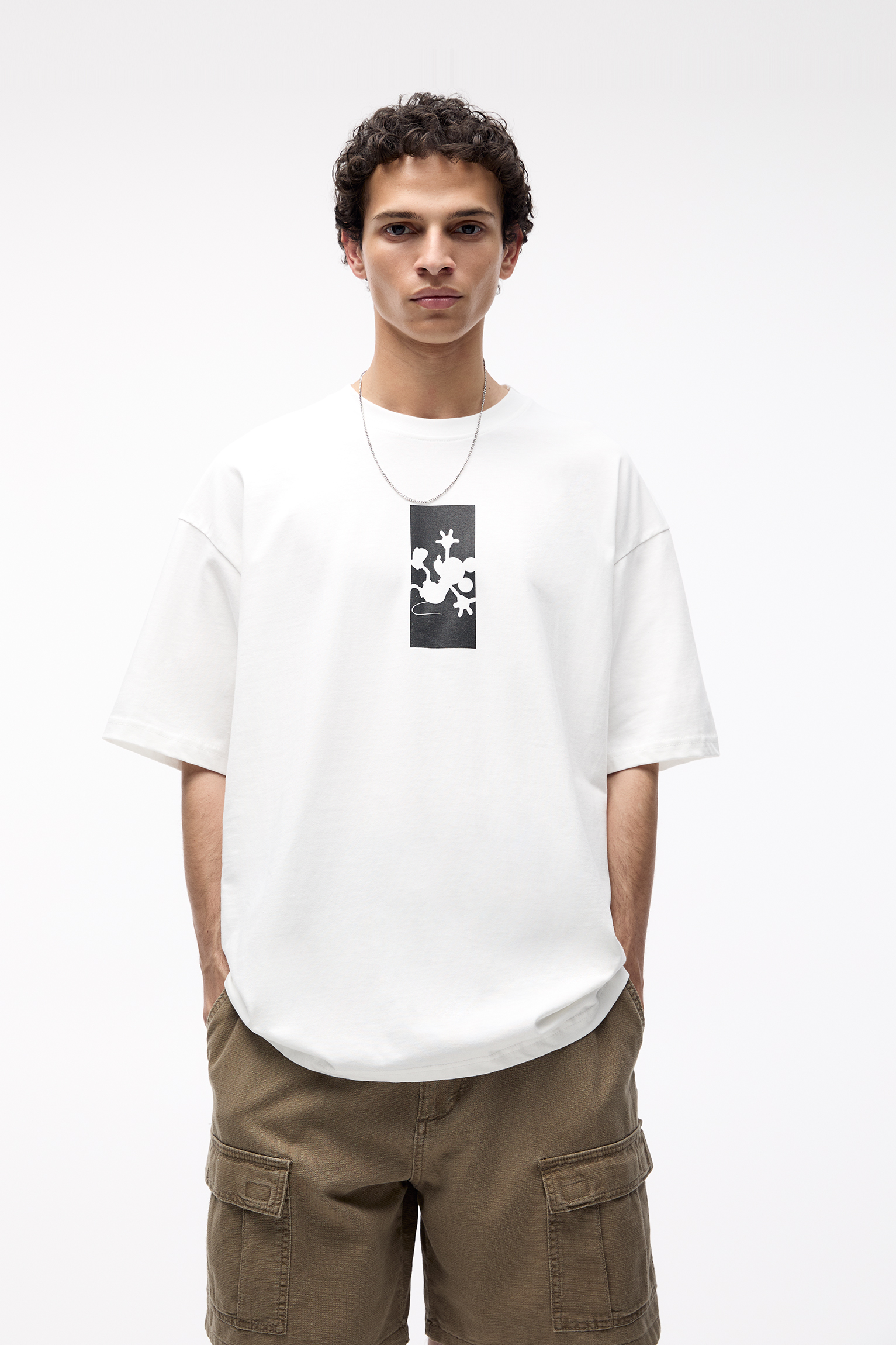 Kaus - Koleksi - Pria - PULL&BEAR Indonesia