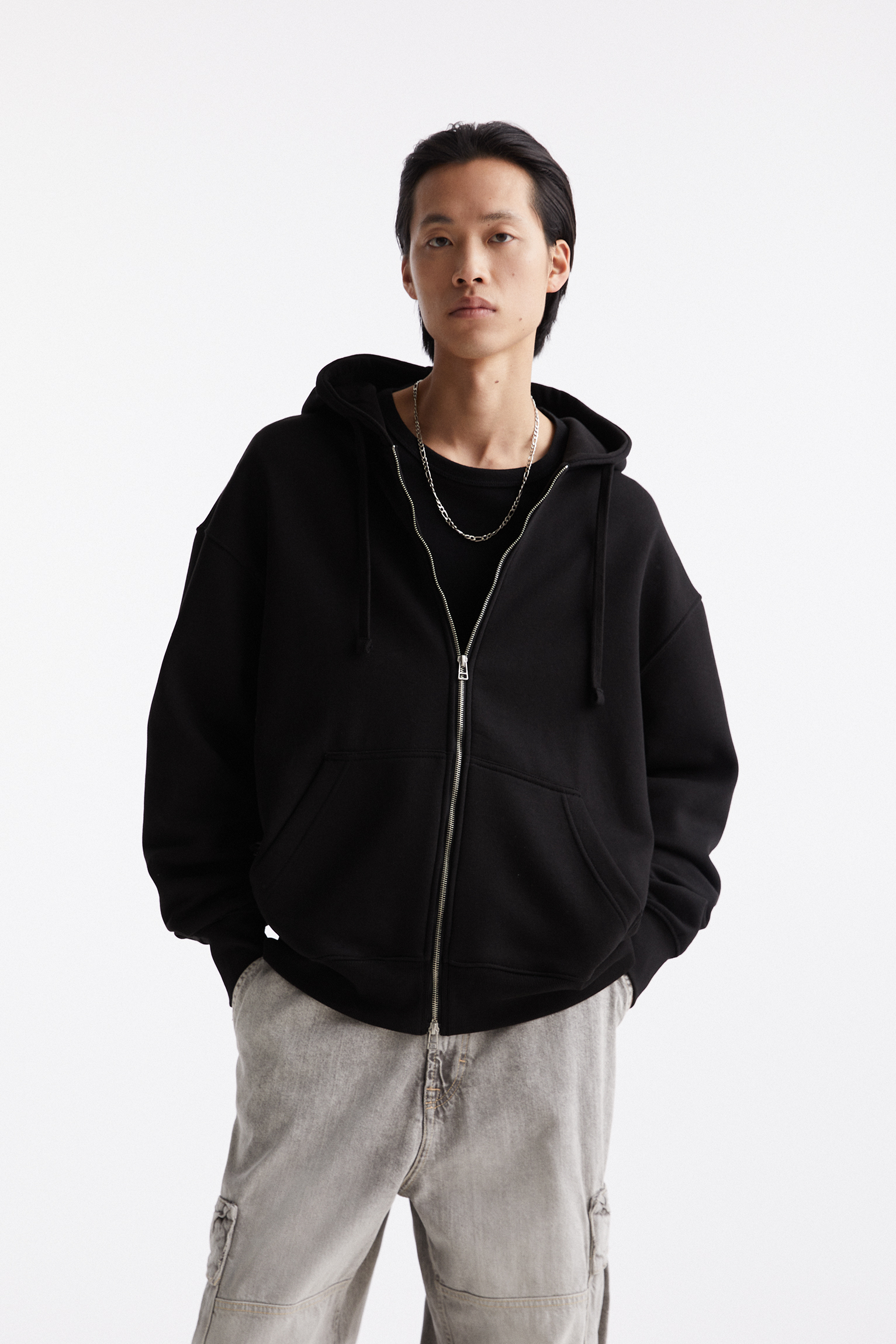 Sudaderas con Capucha y Hoodies para Hombre | PULL&BEAR