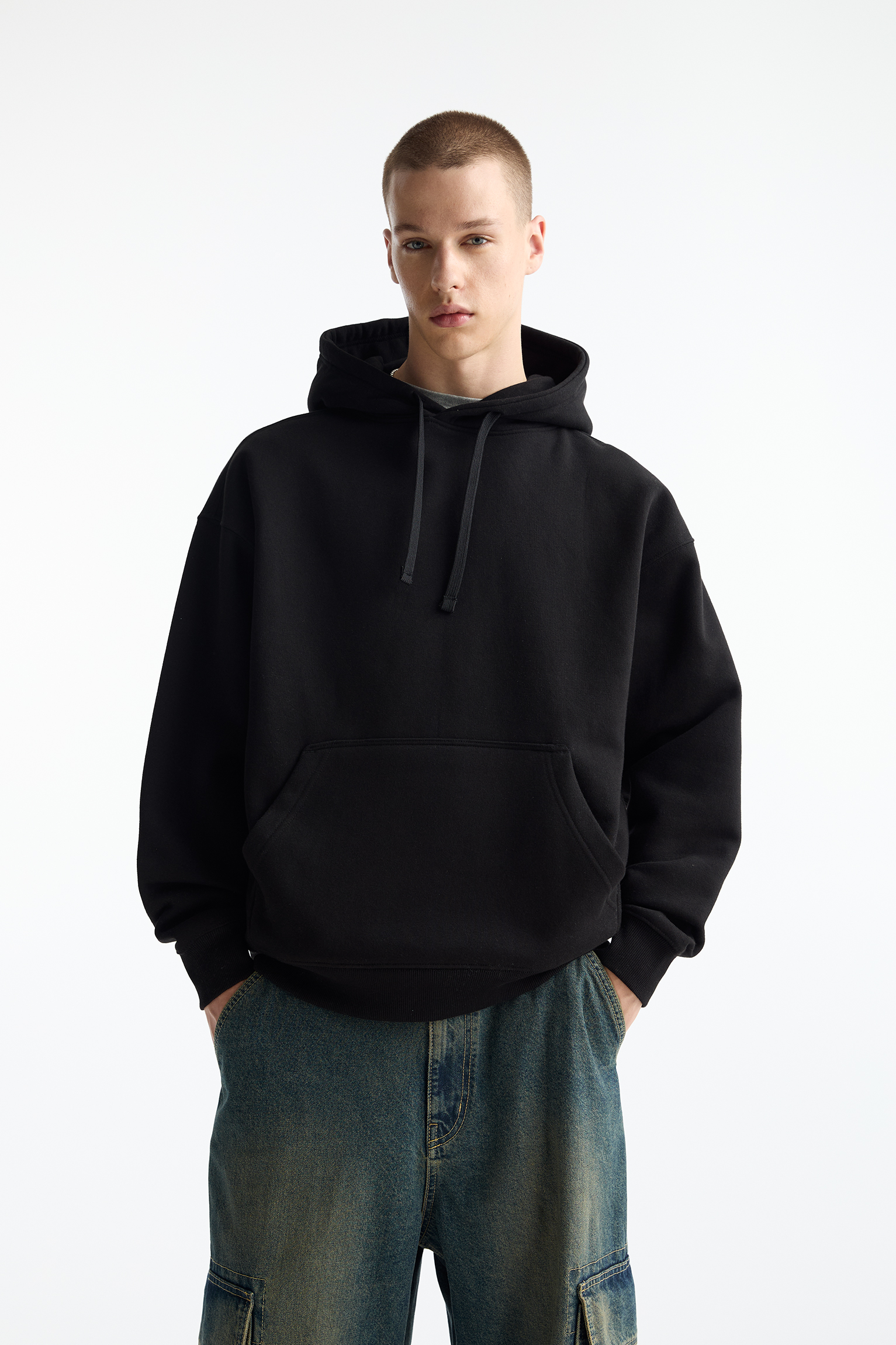 Sudaderas con Capucha y Hoodies para Hombre | PULL&BEAR