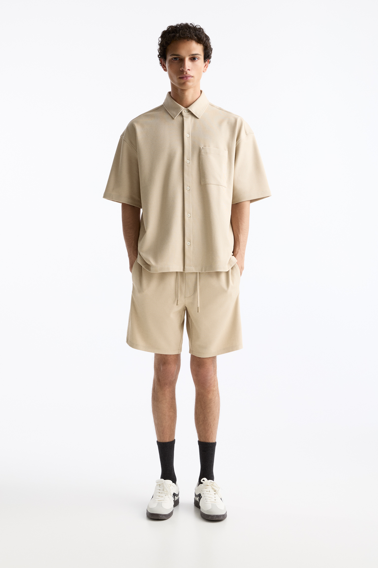 Calções Bermuda de Homem | PULL&BEAR