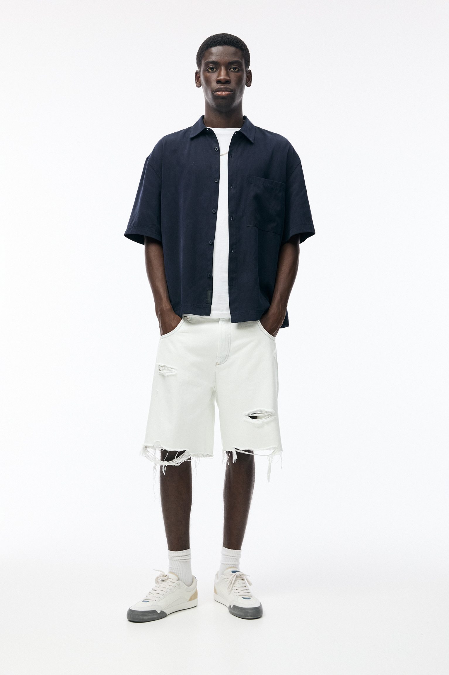 Calções bermuda Baggy para homem | Pull&Bear