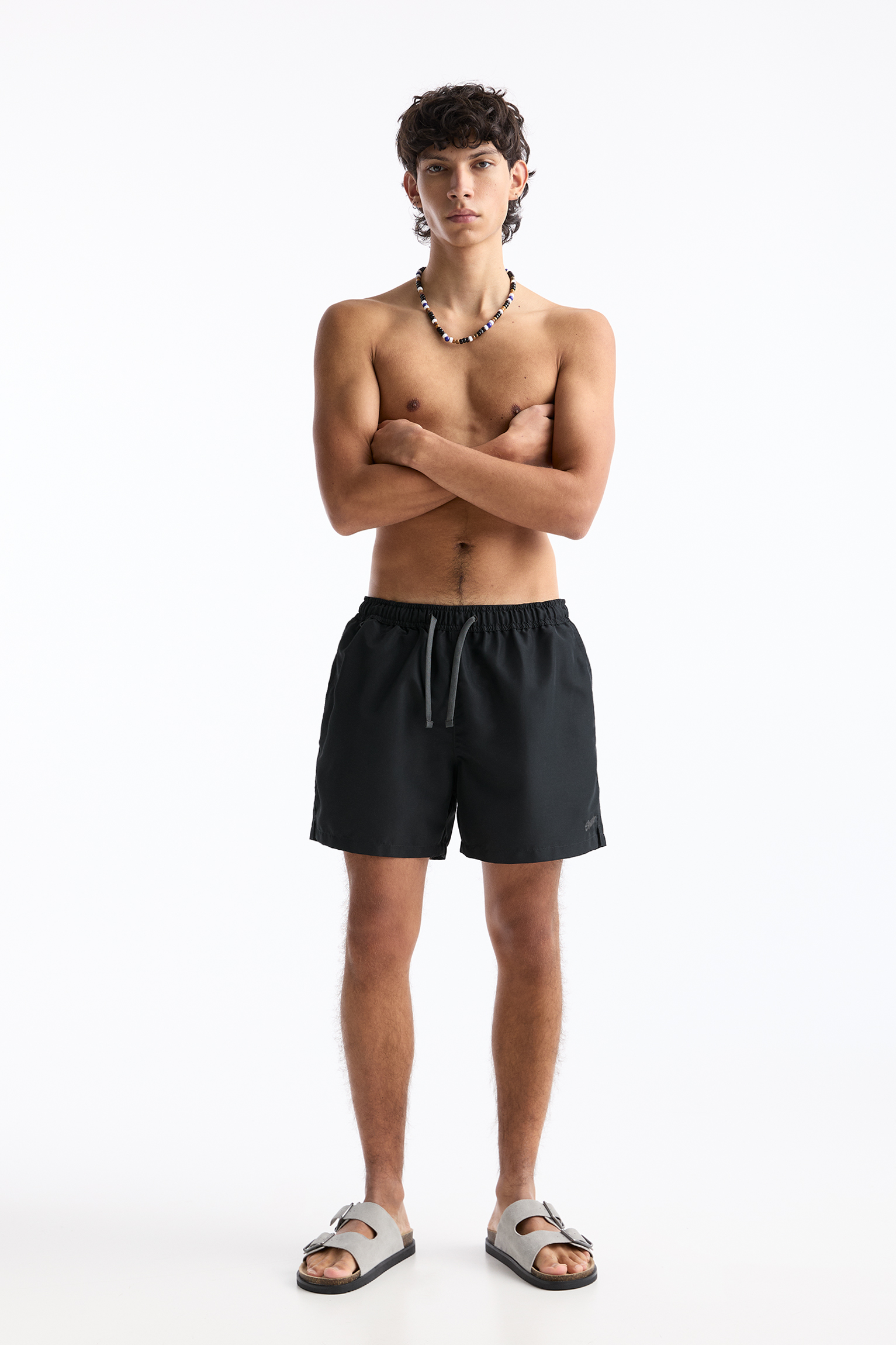 Descubre la Colección de Trajes de Baño de Hombre | Pull&Bear