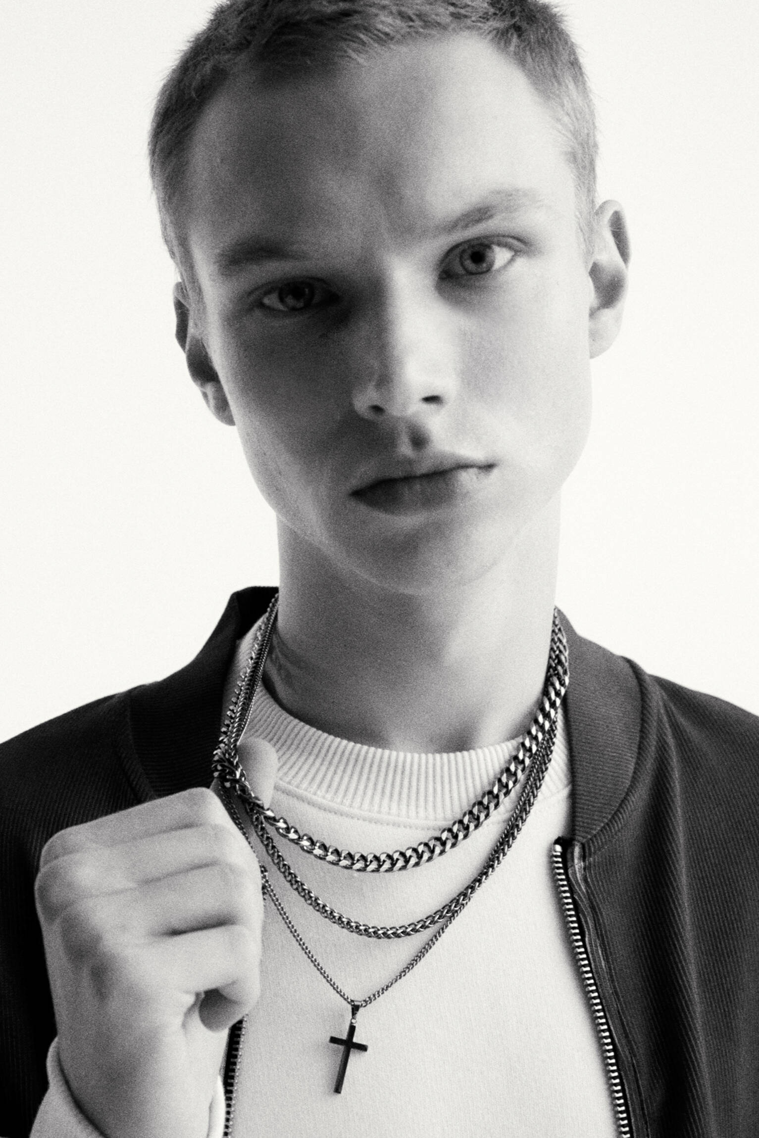 Pack 3 Collares Cruz PULL BEAR Pack 3 Collares Cruz PULL BEAR