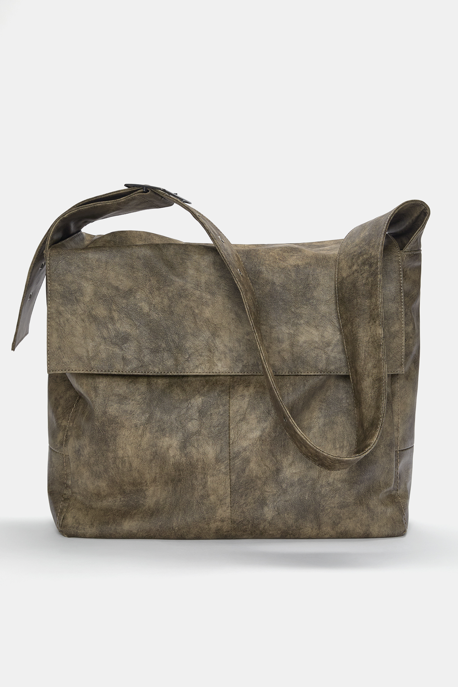 Malas de Mulher | PULL&BEAR