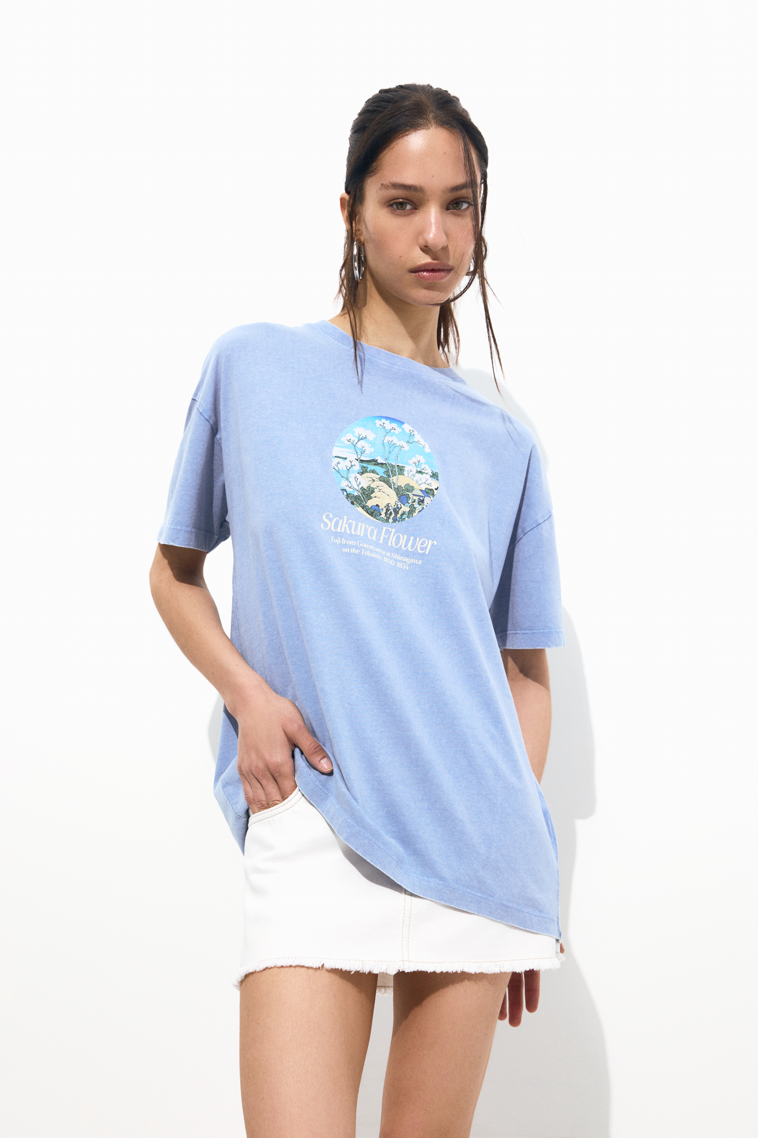 T-shirts - Clothing - Woman - PULL&BEAR United Arab Emirates
