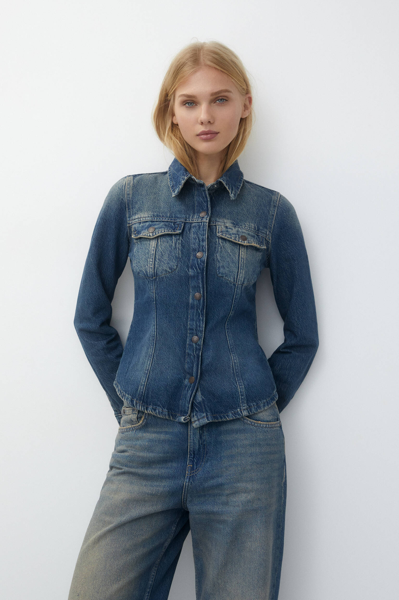 Dirty denim jacket - PULL&BEAR
