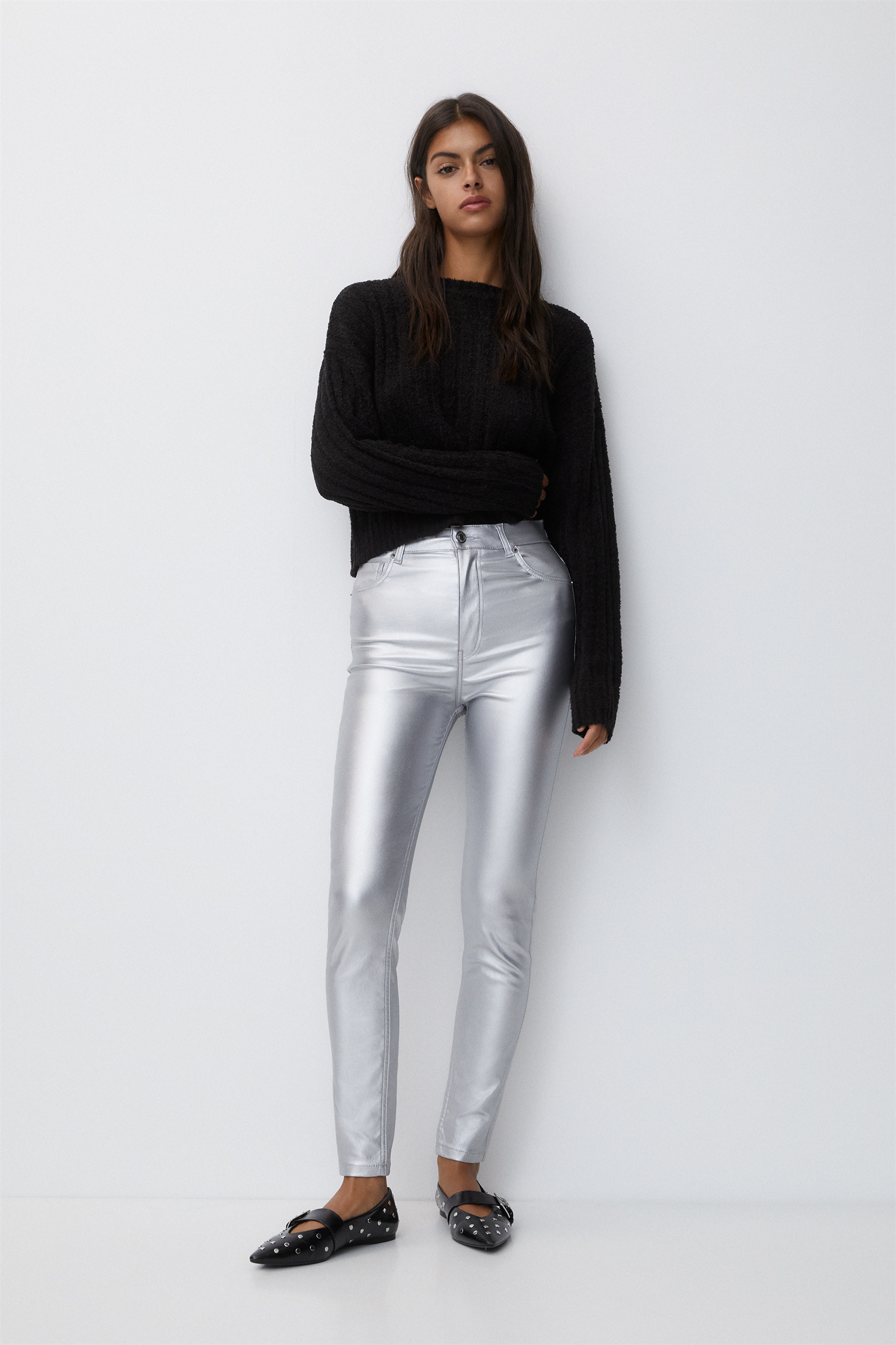Bikses - Apģērbs - Sievietēm - PULL&BEAR Latvia
