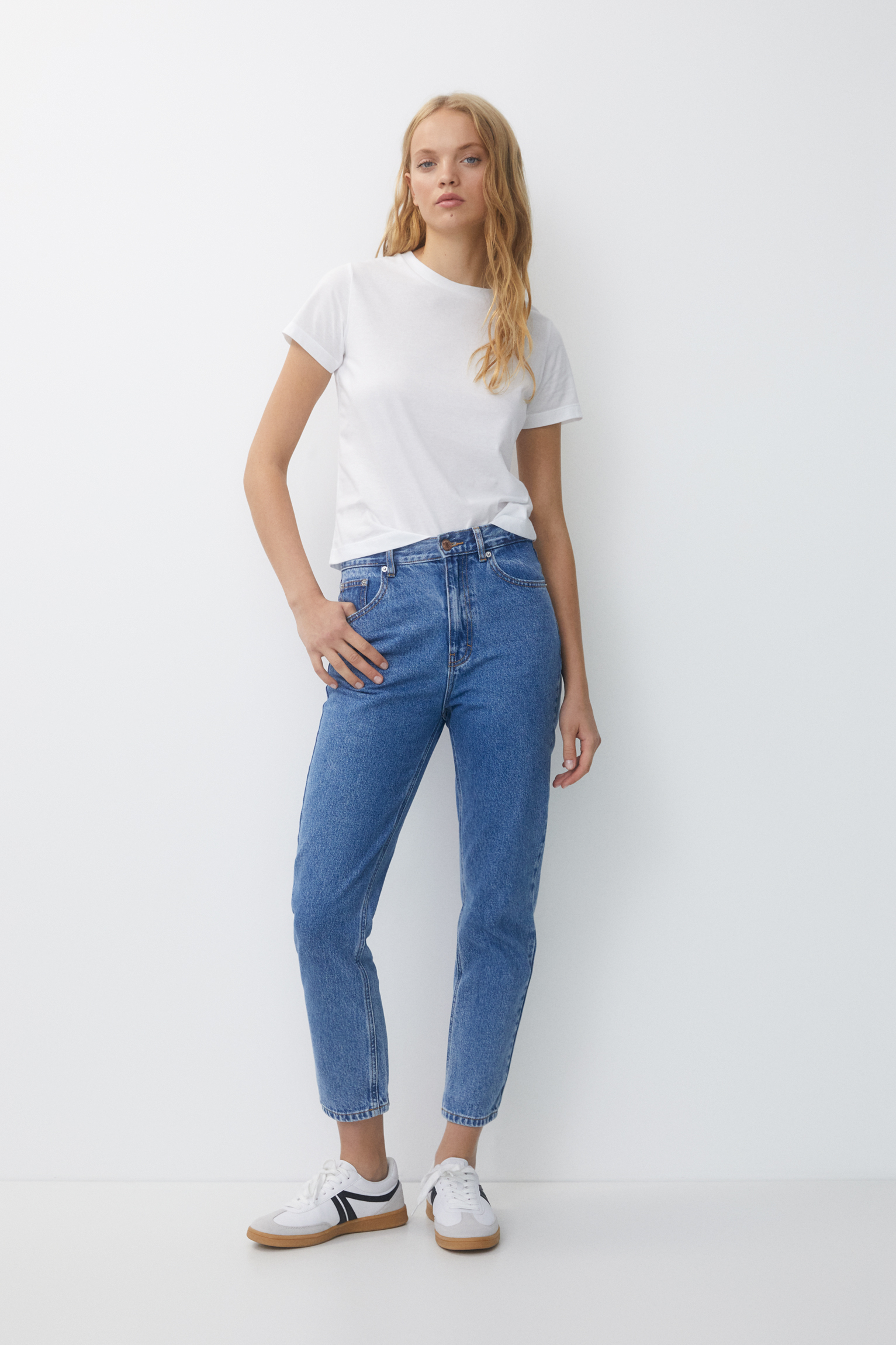 Women’s Mom Jeans | PULL&BEAR