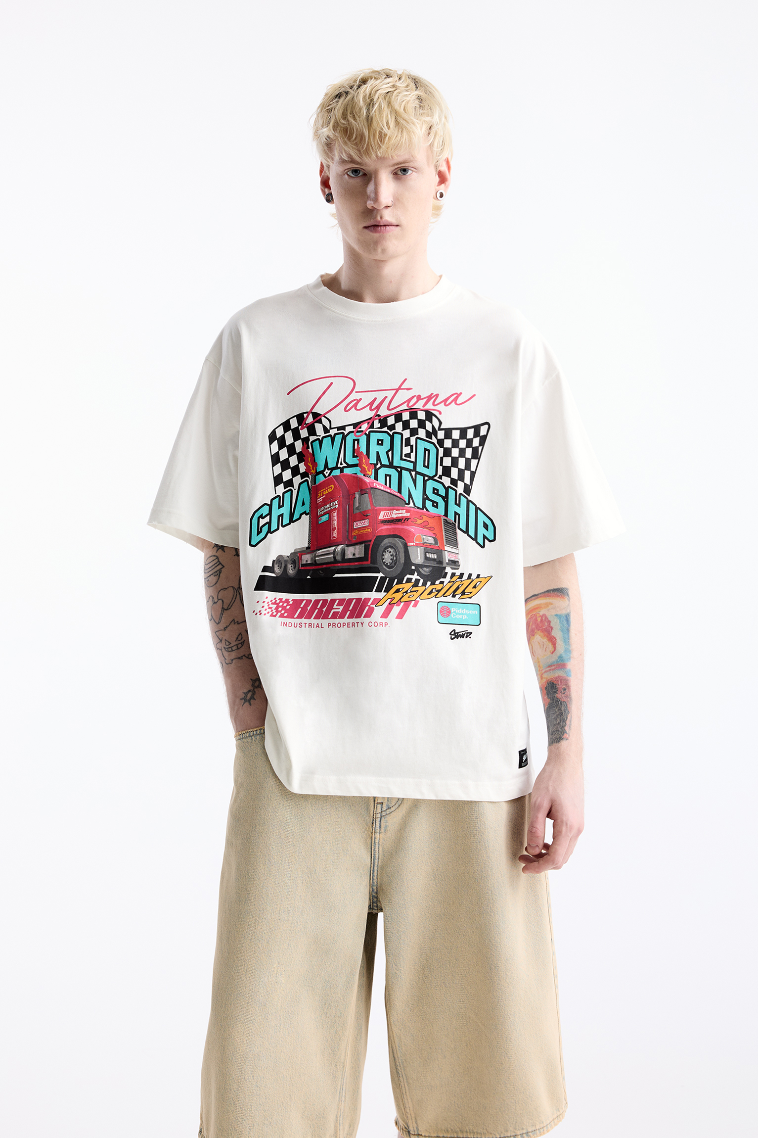 Kaus - Pakaian - Pria - PULL&BEAR Indonesia