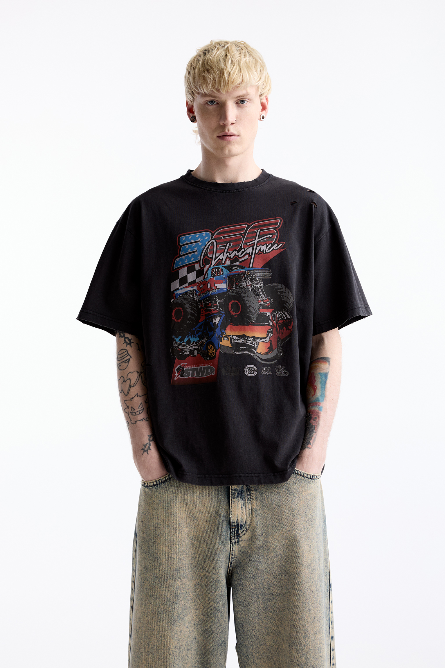 Kaus - Pakaian - Pria - PULL&BEAR Indonesia