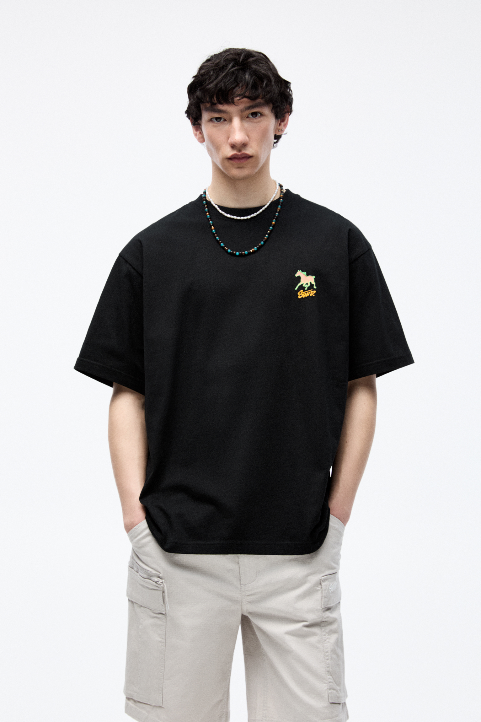 Kaus - Pakaian - Pria - PULL&BEAR Indonesia