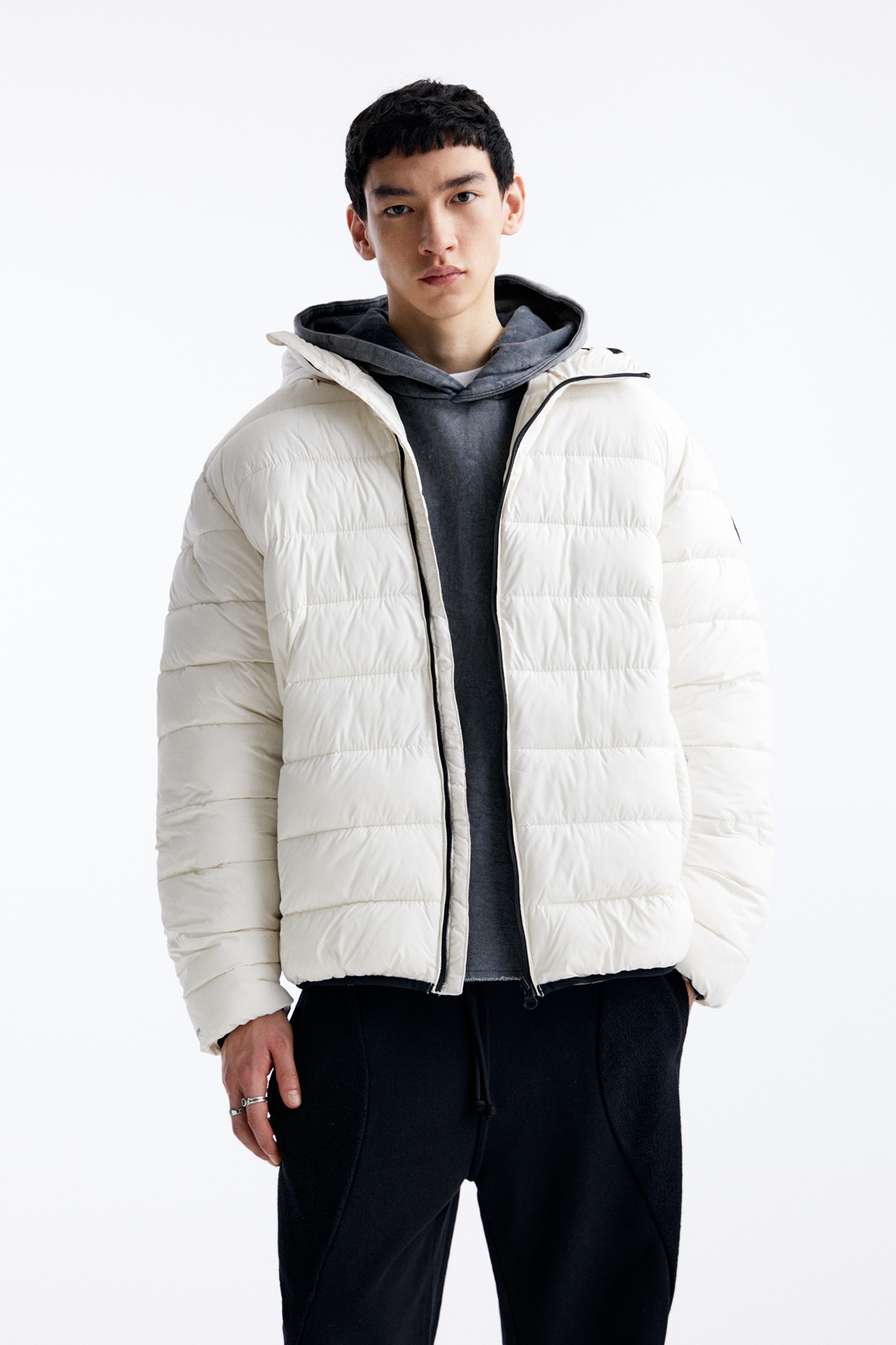 Men’s Puffer Jackets | PULL&BEAR