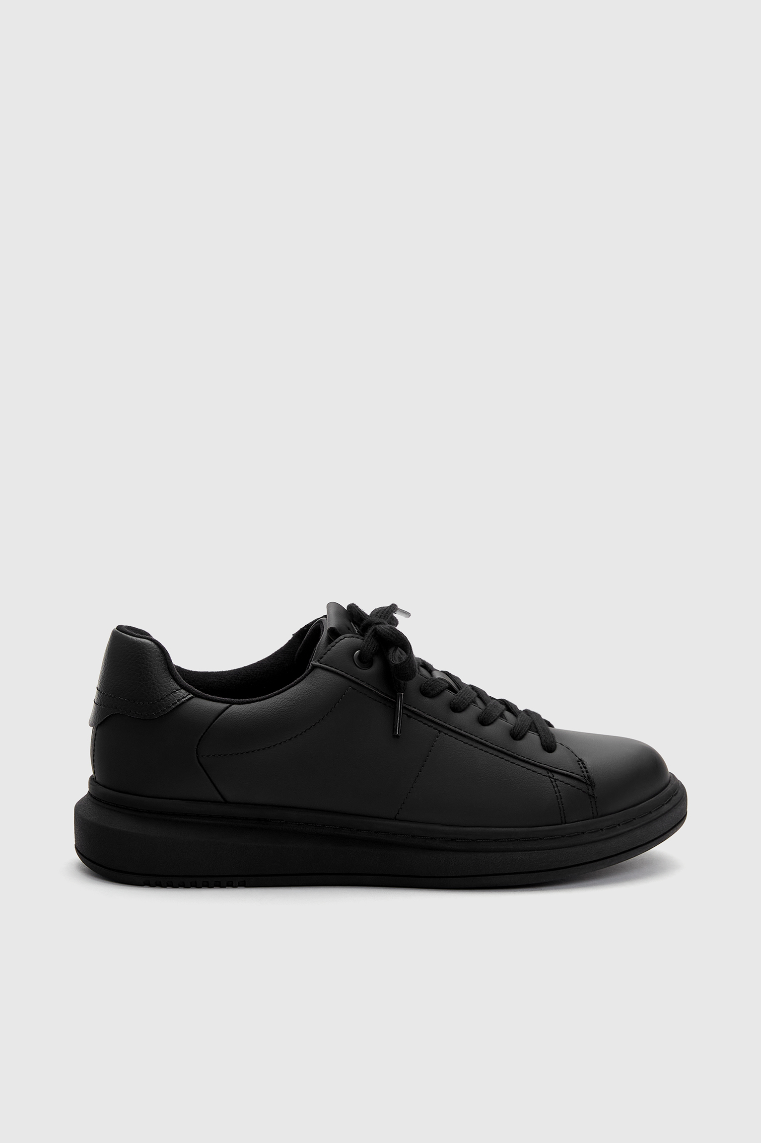 Basic and casual Trainers for Men | Pull&Bear